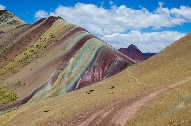 Descubra Vinicunca Montañas Coloradas en Peru